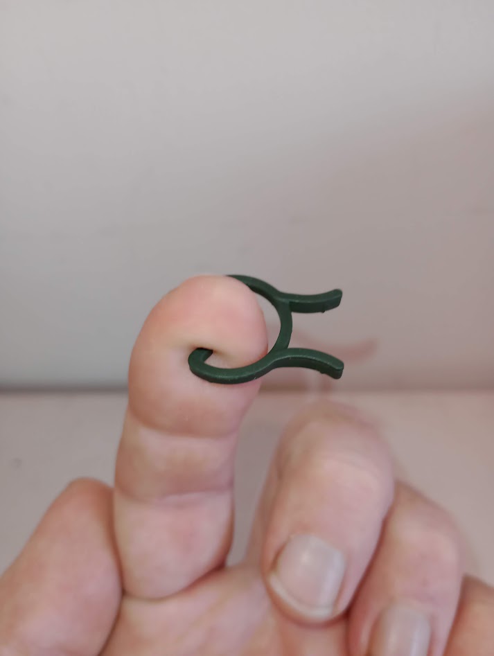 Ring clips - 13mm- bag of 40 – Kingfisher Orchid Nursery